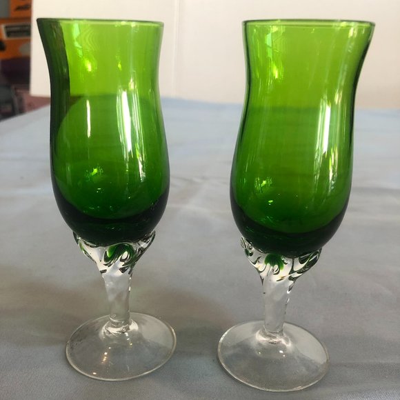 Dining | Vintage Lot Of 2 Emerald Green Glass Cordials Toasting ...